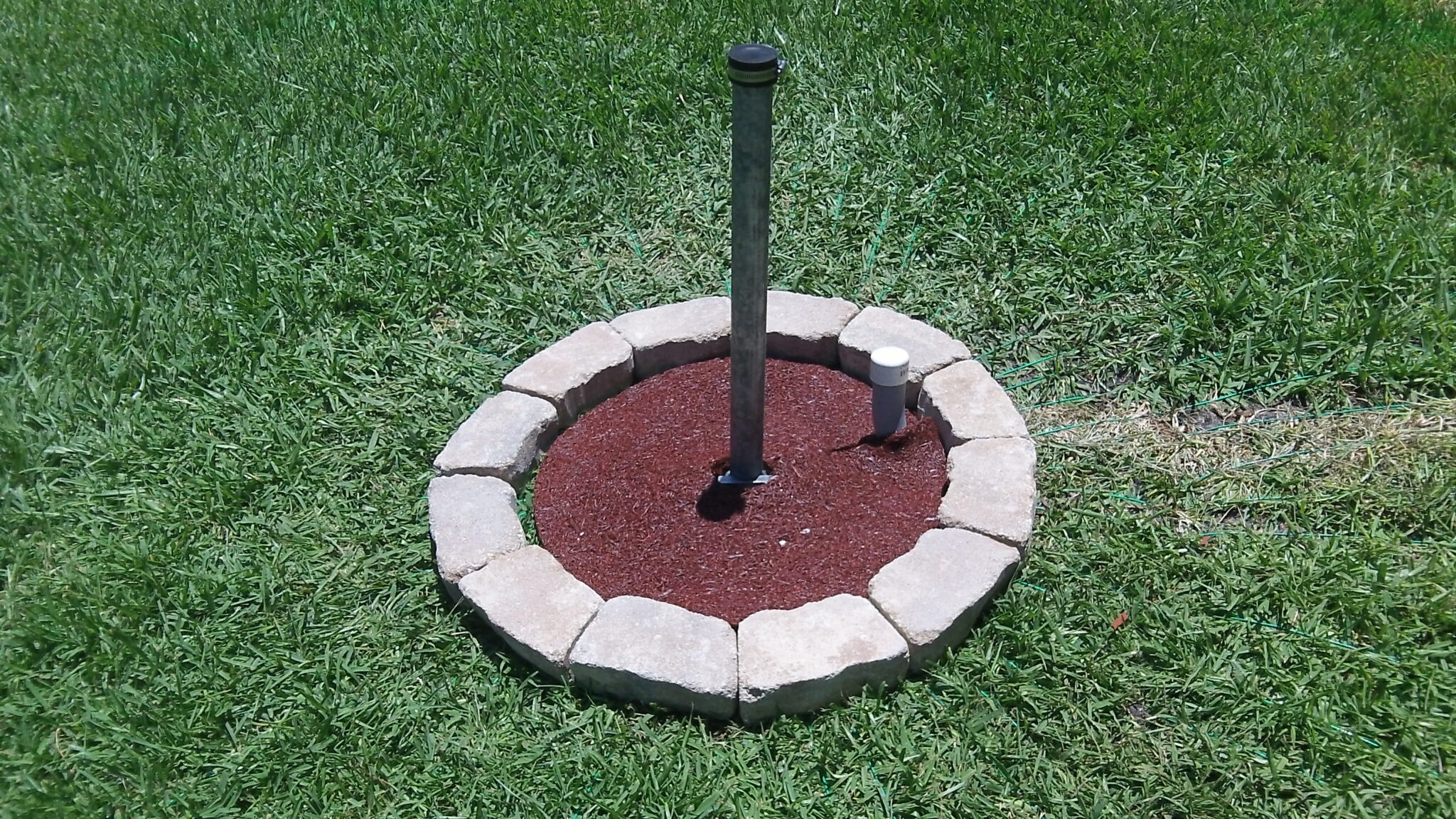 A Flagpole Antenna Project for Residential Settings